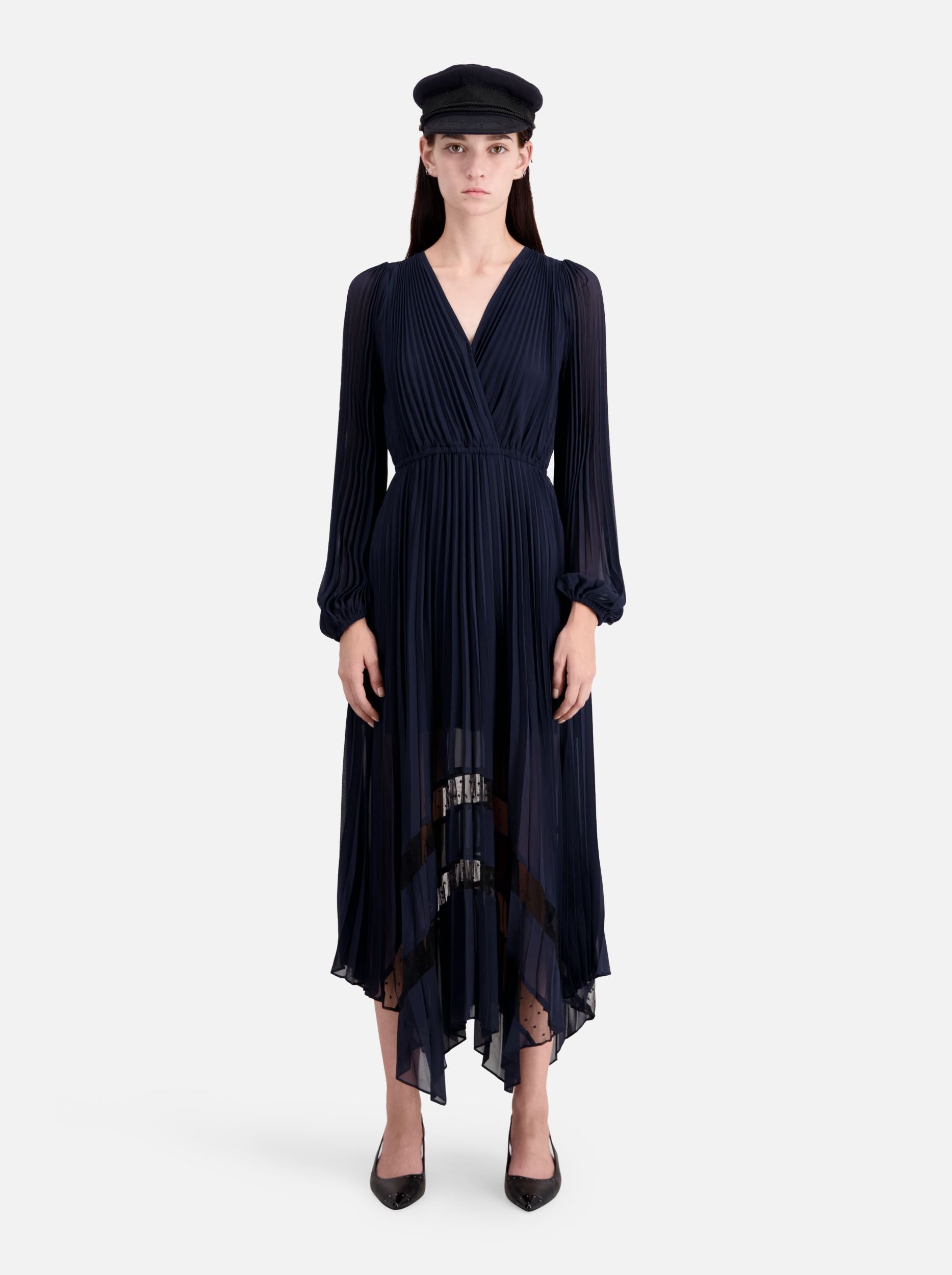 ROBE LONGUE DéCOLLETéE PLISSéE SOLEIL EN CRêPE - THE KOOPLES pour FEMME ...