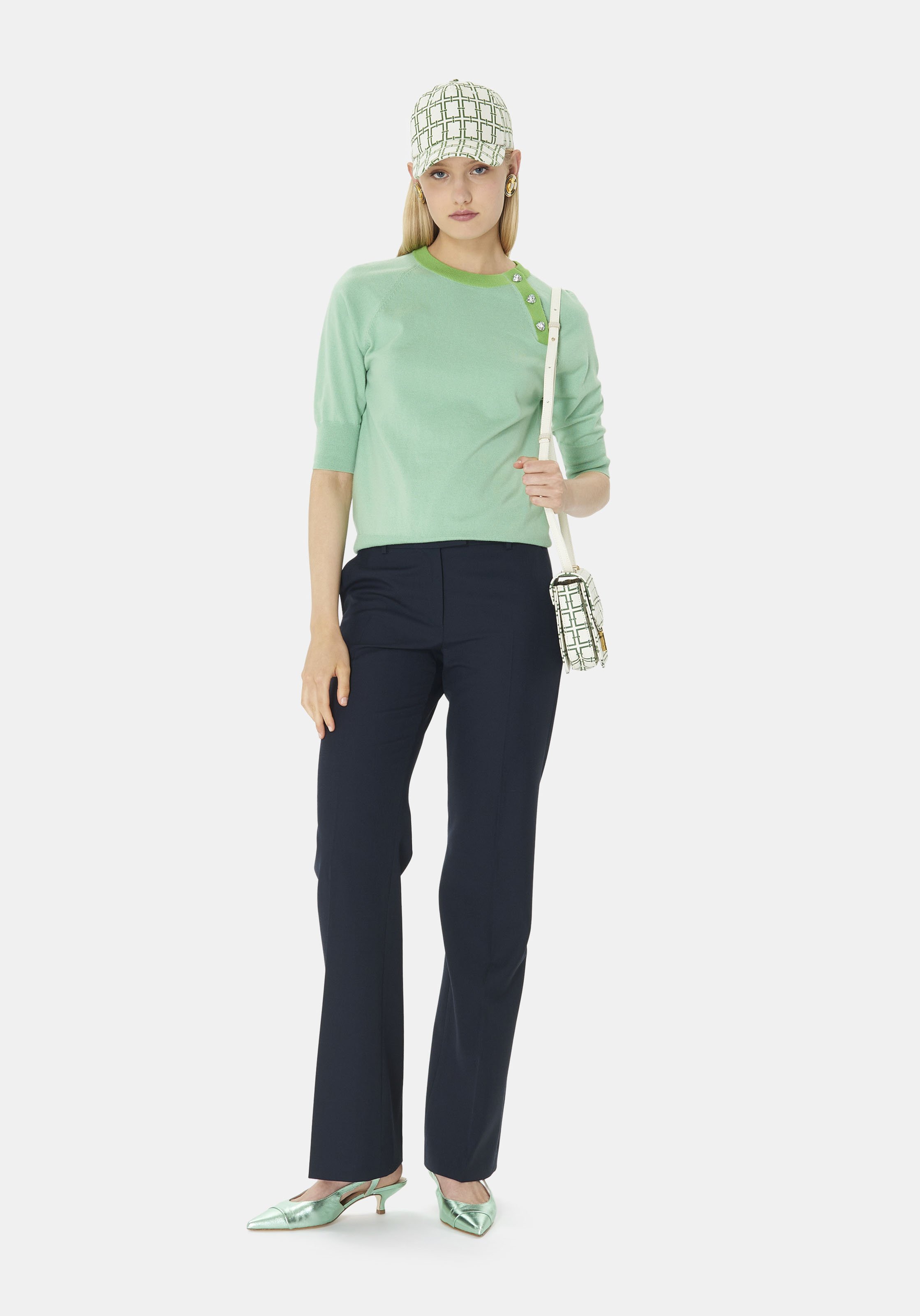 PULL UNI LONGUEUR STANDARD MANCHES COURTES COL ROND - PASTELLE - TARA ...