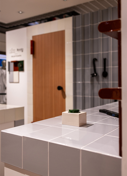 Le Design S’expose Au Printemps Grand Var : Bob Carrelage Invite StÉven ...